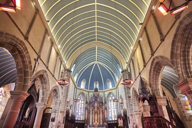 Bazouges-la-Pérouse, petite cité de caractère - Office de Tourisme