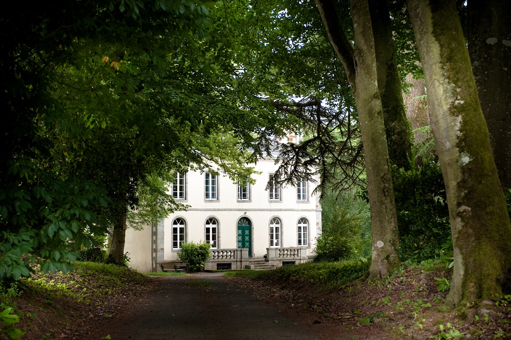 Bazouges-la-Pérouse, petite cité de caractère - Office de Tourisme