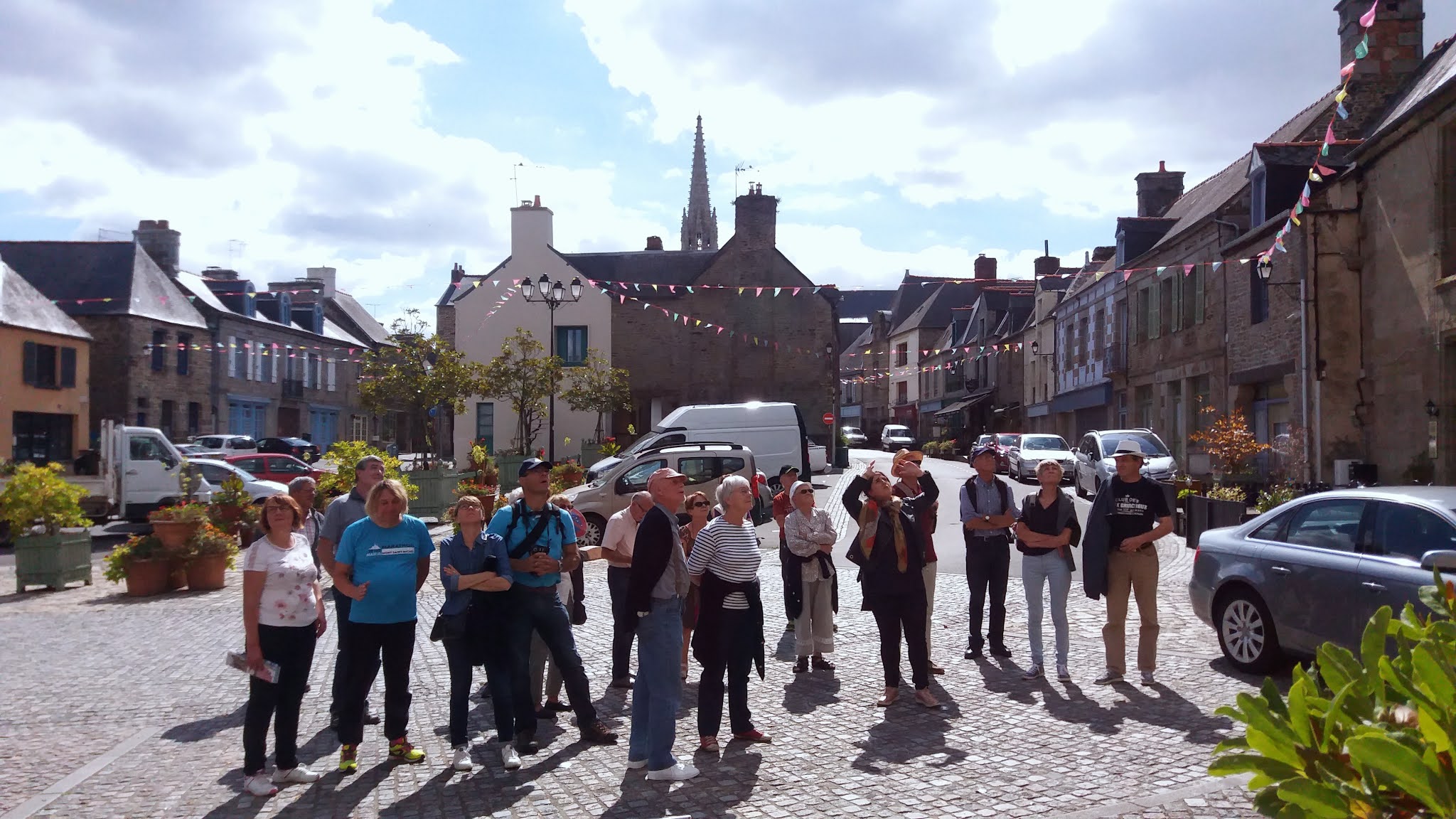 Guided tours of Bazouges-la-Pérouse - Tourist Office CMB